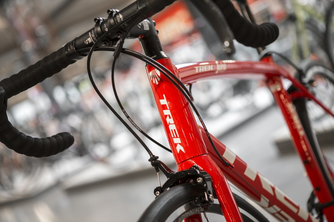 Trek Domane ALR | Mantel